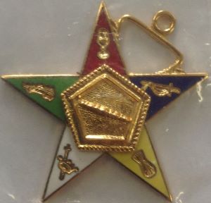 OES Associate Conductress Jewel – New London Regalia